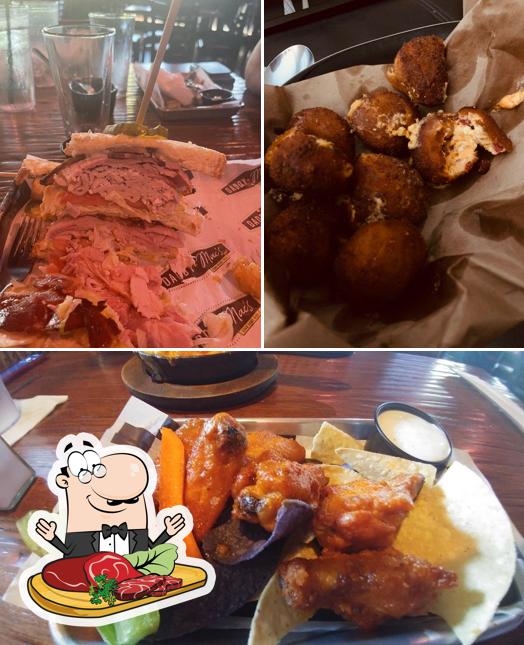 Daddy Mac's Down Home Dive in Farragut - Restaurant menu and reviews