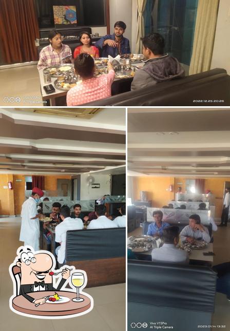 Vikram Thaal, Dahegam - Restaurant menu, prices and reviews