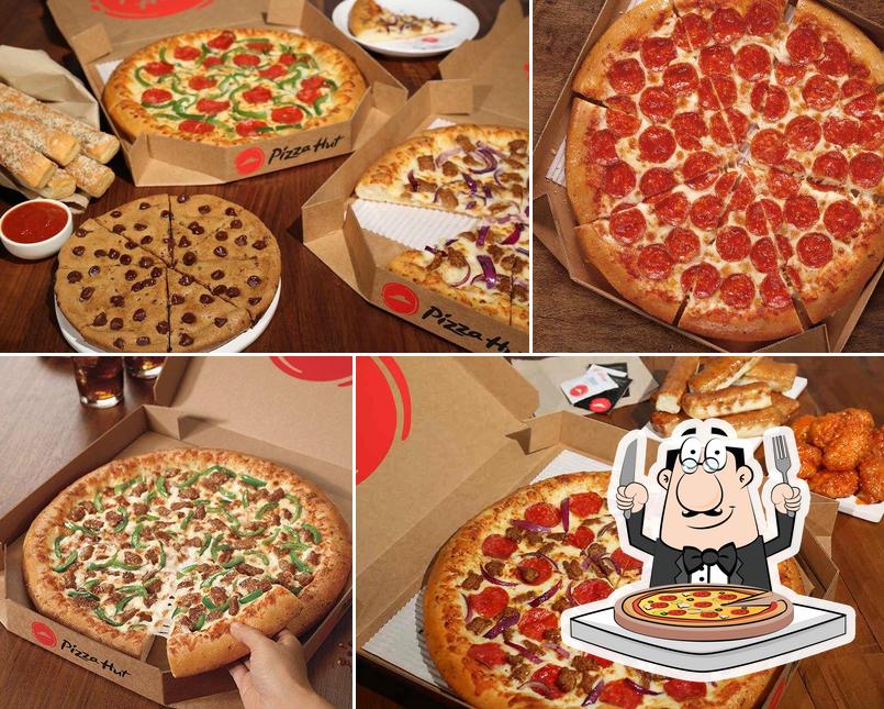Pizza Hut, 621 Park Ave in Ironton - Restaurant menu and reviews