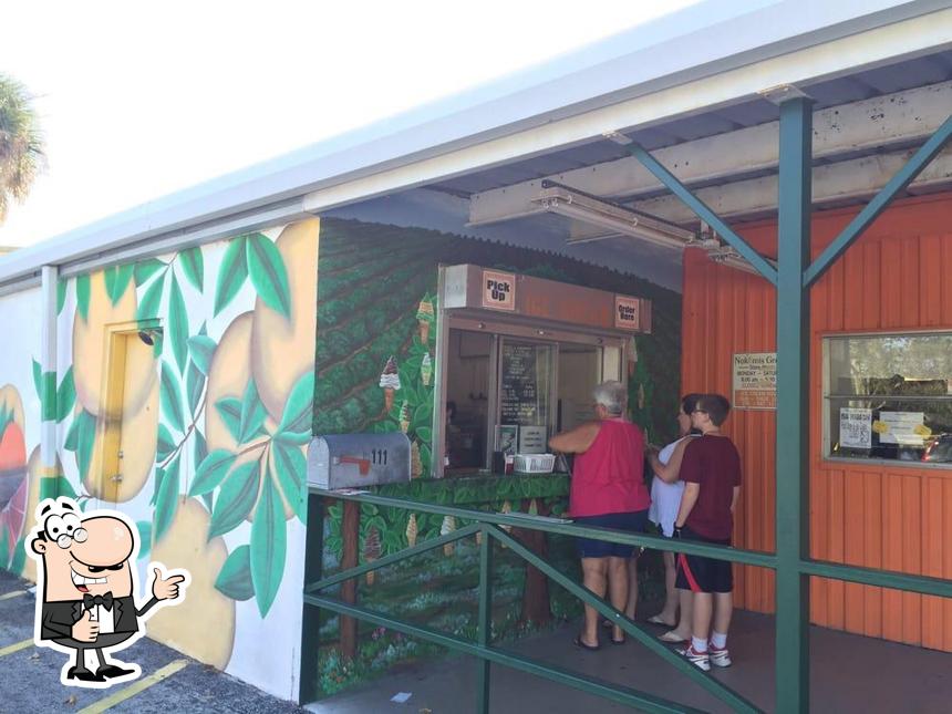 Nokomis Groves in Nokomis - Restaurant menu and reviews