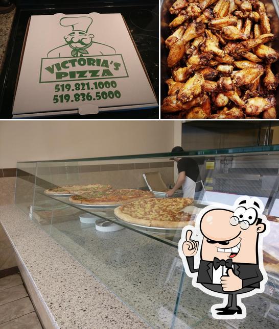 Victoria's Pizza in Fergus - Restaurant reviews