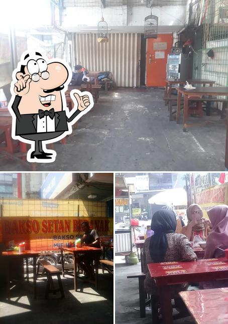 Bakso Setan beranak Roxi mas restaurant, Central Jakarta - Restaurant ...