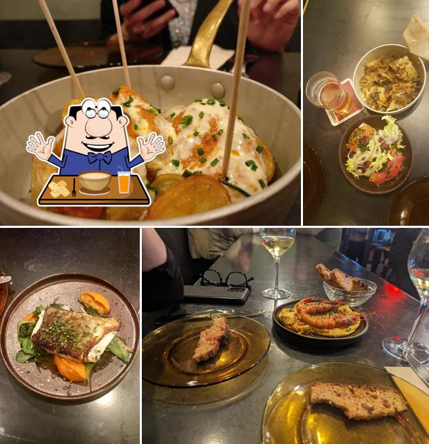Extra Bar, Barcelona, Fontana - Restaurant menu, prices and reviews