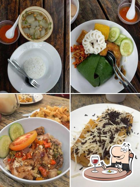 Best mee Rebus in Bandung restaurants, spring 2024 - Restaurant Guru
