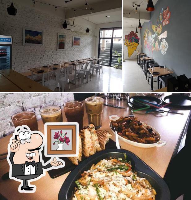 Two Hands Cafe Jalandhar, Jalandhar - Restaurant reviews
