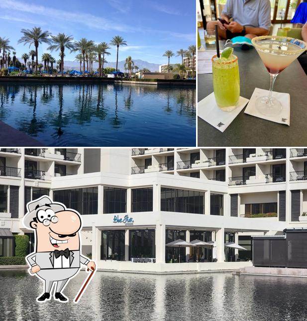Blue Star Lounge in Palm Desert - Restaurant reviews