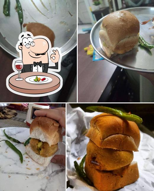 Bombay Tapri, New Delhi - Restaurant menu, prices and reviews