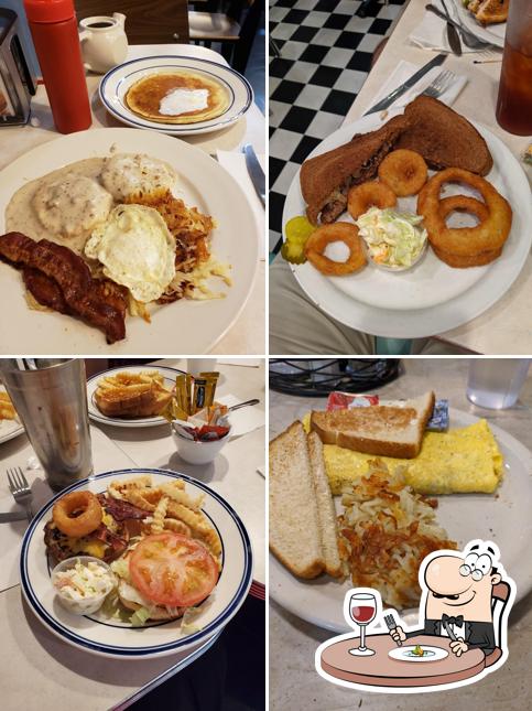 Hathaway's Diner in Cincinnati - Restaurant menu and reviews