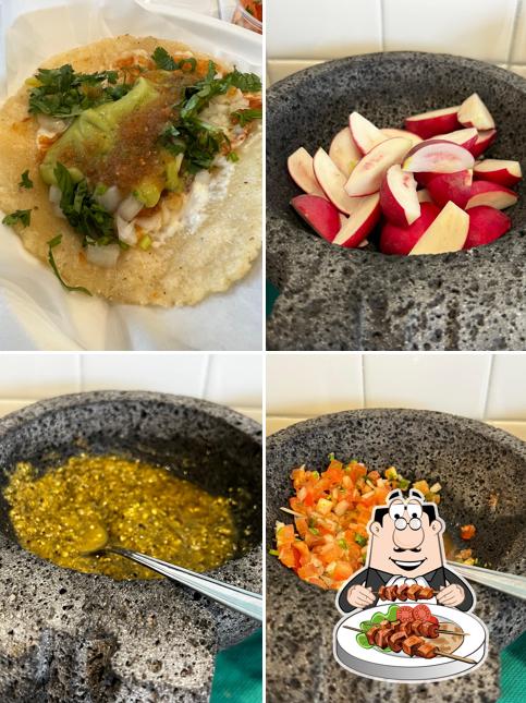 Los Compas Tacos, Toronto - Restaurant menu, prices and reviews