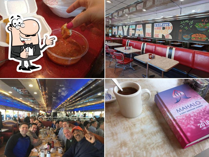 Mayfair Diner, Philadelphia - Restaurant menu, prices and reviews