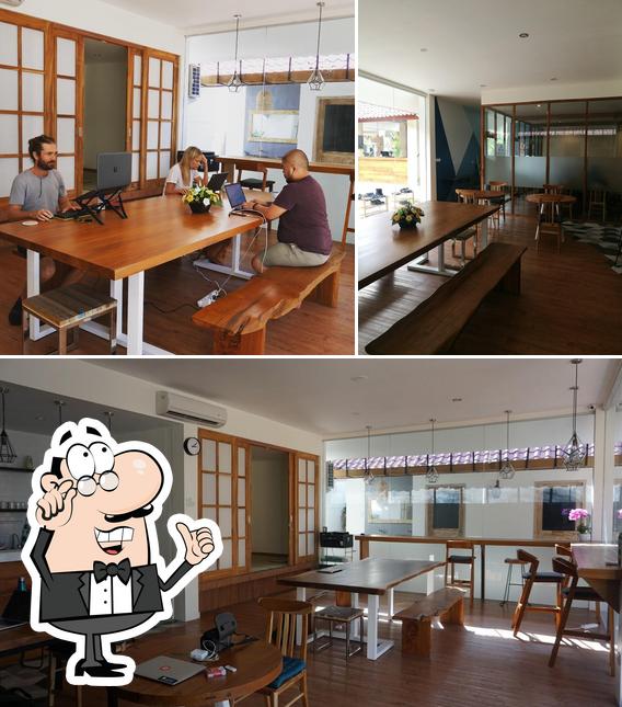 Biliq Seminyak Coworking Space and Meeting Venue restaurant, Mengwi ...
