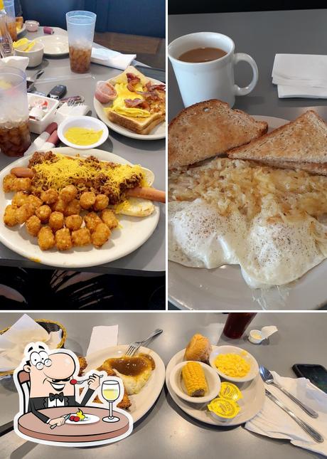 Wright's Family Diner, Lawton - Restaurant menu, prices and reviews