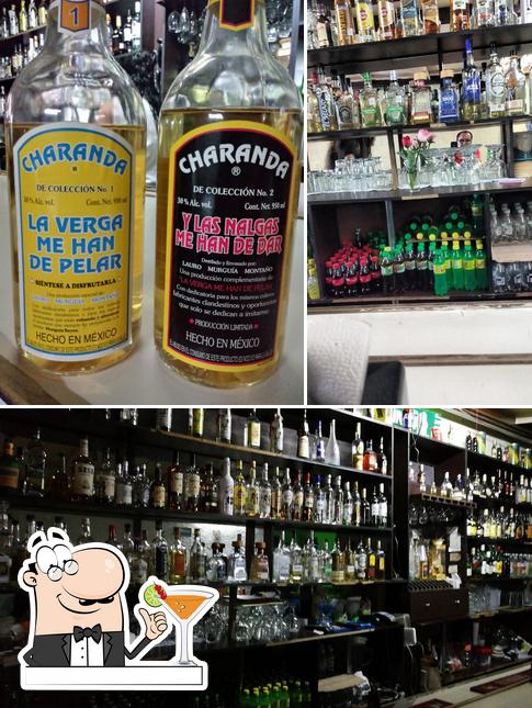 Totis Bar, Santiago de Querétaro, Av. Constituyentes 5 - Restaurant reviews