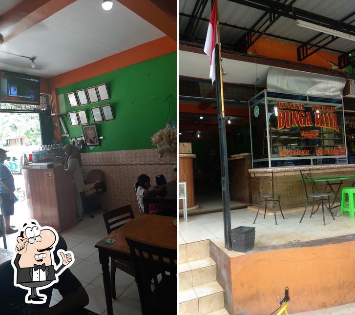 Rumah Makan Bunga Raya restaurant, Batam - Restaurant reviews
