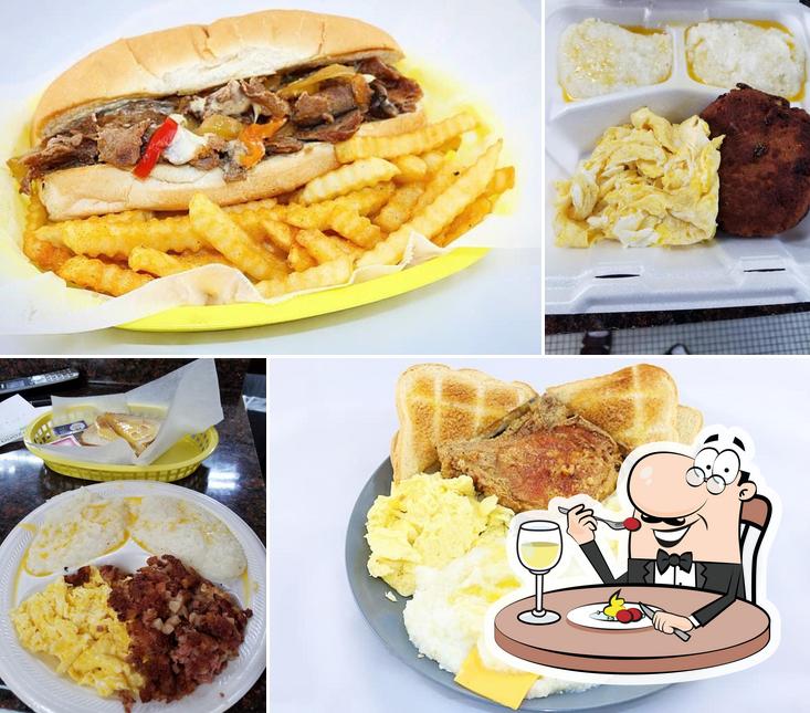 Snak Shak, 3144 Lenox Ave in Jacksonville - Restaurant menu and reviews