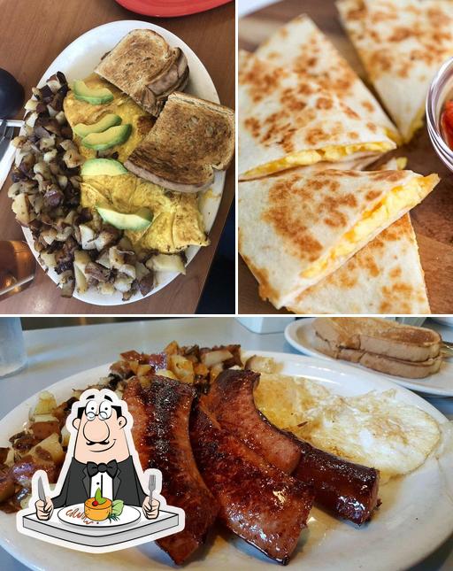 Thread City Diner in Windham - Restaurant menu and reviews