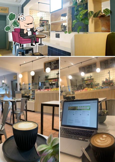 Opposite Cafe, 26 Blenheim Ter in Leeds - Restaurant reviews
