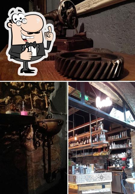 Resalto, Petroupoli - Restaurant reviews