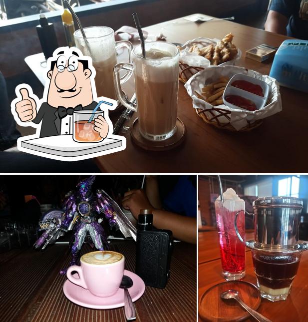 Sixteen 16 Cafe, Jambearum - Carta del restaurante y opiniones