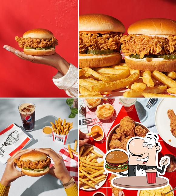 KFC, 305 Quaker Ln in West Warwick - Restaurant menu and reviews