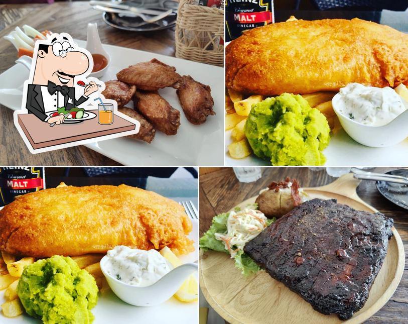 Blue Boar Pub and Restaurant, Bangkok - Restaurant menu, prices and reviews