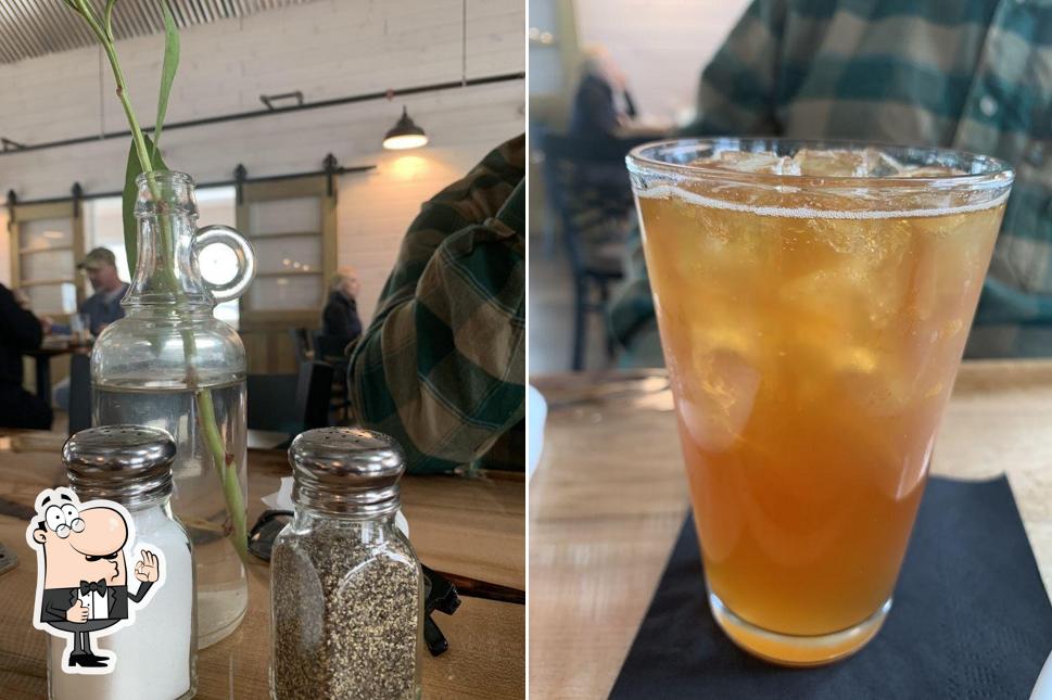 The White Duck Brew Pub in Winthrop - Restaurant menu and reviews