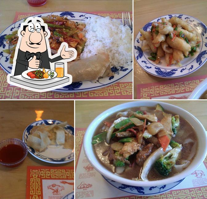 Royal Dragon Restaurant in Roy - Restaurant menu and reviews