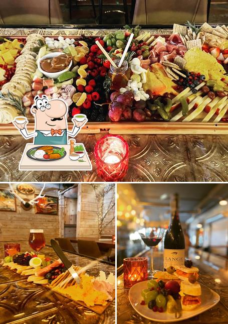 3 Fly Sisters Taps & Wines, Hayward - Restaurant menu, prices and reviews
