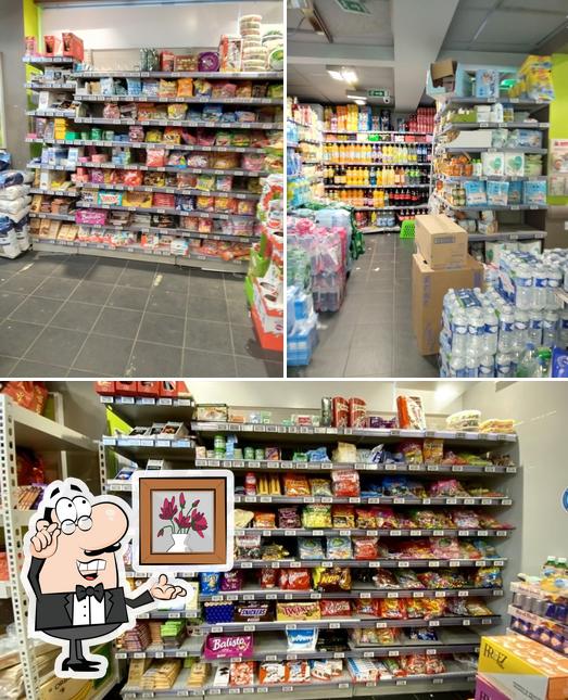 Carrefour City, Versailles, 35 Rue de la Ceinture - Restaurant reviews