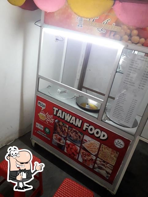 Qui qui restaurant, Malang - Restaurant reviews