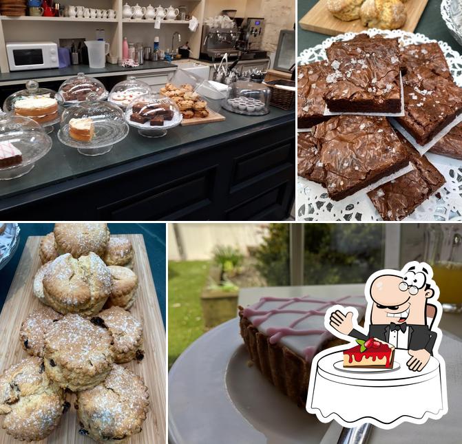 Courtyard Cafe, Fintry - Restaurant menu, prices and reviews