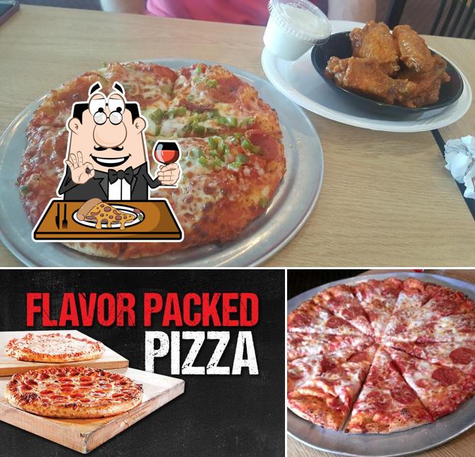 Fox's Pizza Den, DuBois - Restaurant menu, prices and reviews