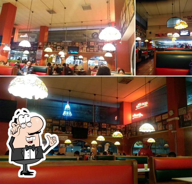 Mister Pollo Centro restaurant, Pasto, Cl. 17 #No.20-107 - Restaurant ...