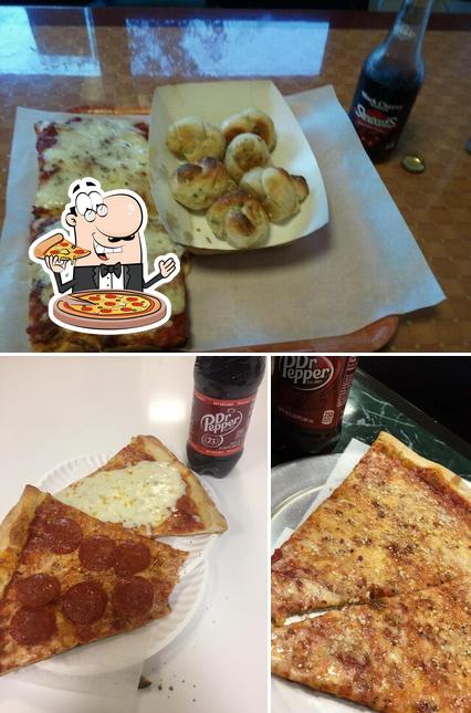 Mark's Red Hook Pizza in New York City - Restaurant menu and reviews