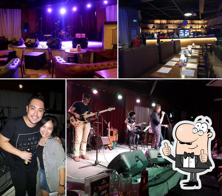 12 Monkeys Music Hall and Pub, Pasig - Restaurant menu, prices and reviews