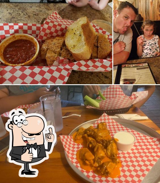 Sidestreet Pizza & Pasta in Tryon - Restaurant menu and reviews