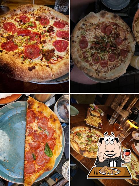 Rabbit Hole, Ottawa - Restaurant menu, prices and reviews