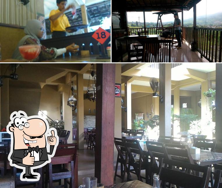 Joglo Manis restaurant, Ponorogo - Restaurant menu and reviews