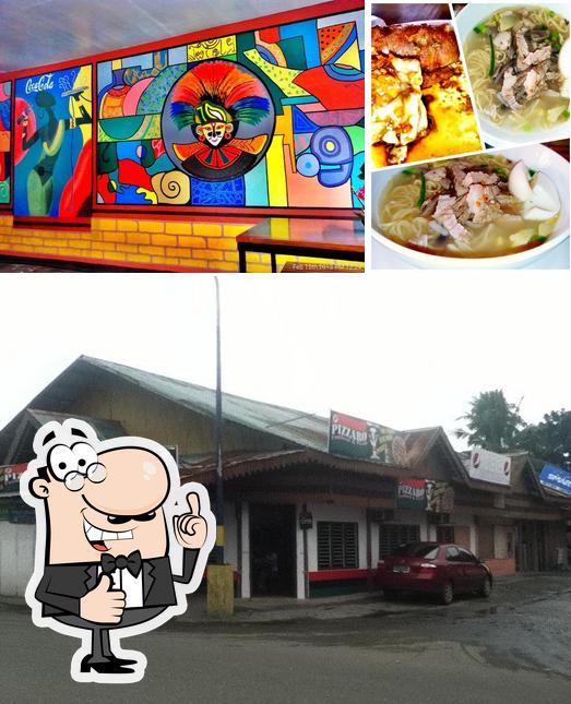 Pizzaro restaurant, Iloilo City, Jollibee
