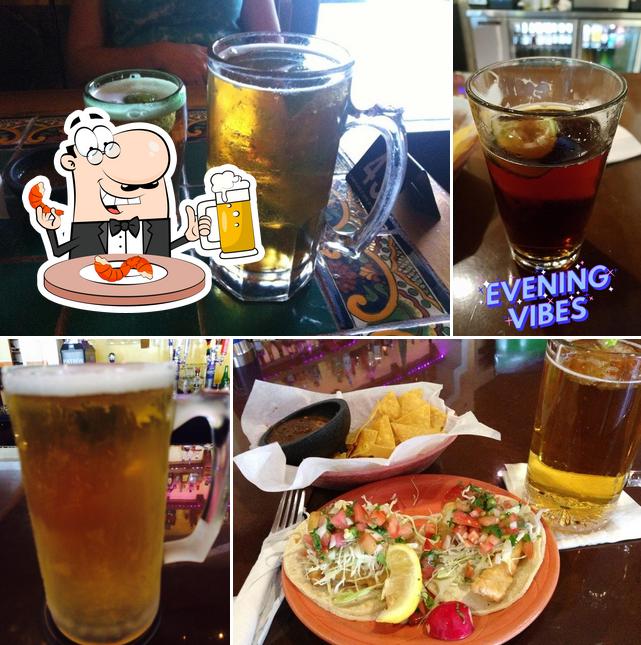 EL Azteca Taqueria in Roseville - Restaurant menu and reviews