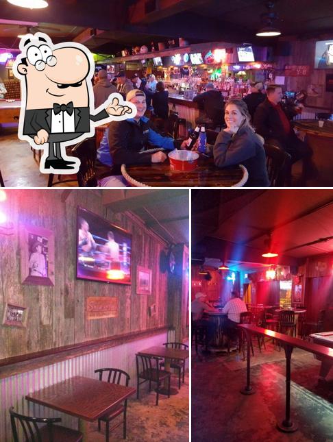Red River Ice House in Houston - Restaurant menu and reviews