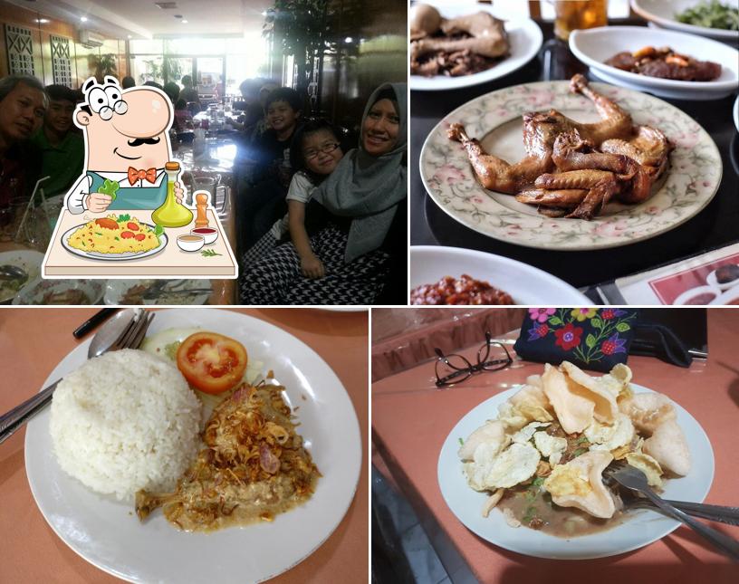 Happy Suzy restaurant, Surabaya, Jl. Diponegoro No.111 - Restaurant ...