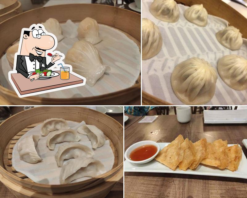 Shi Lin restaurant, Makati, 2/F - Restaurant menu and reviews