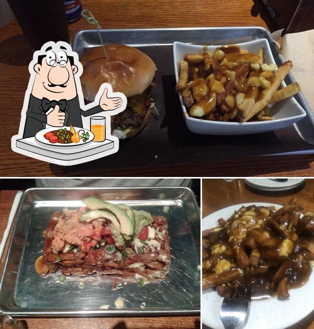 Chop House Burger Bar in St. Catharines - Restaurant menu and reviews