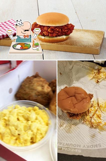 KFC, 7970 Limonite Ave in Riverside - Restaurant menu and reviews
