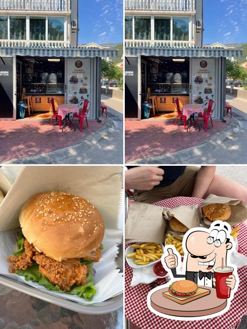 Papito Fast Food Budva, Budva - Restaurant menu, prices and reviews