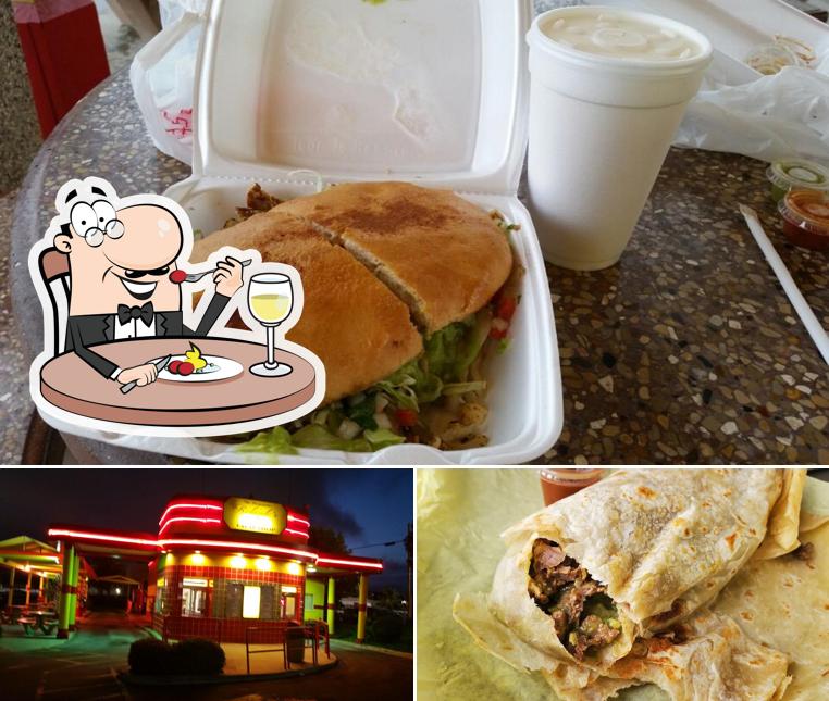 Roberto's Taco Shop, 6030 Mission Gorge Rd in San Diego - Restaurant ...