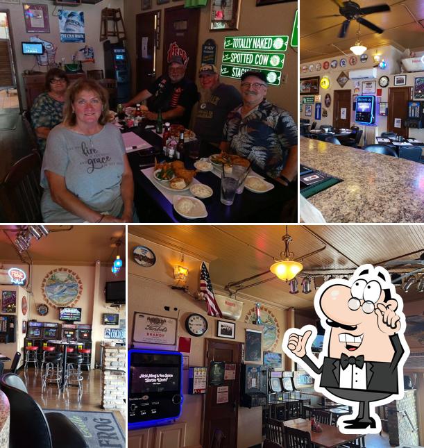 Black Frog Grille in Sullivan - Restaurant menu and reviews