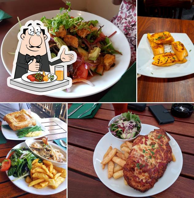 Woodbridge Hotel, Guildford - Restaurant menu, prices and reviews