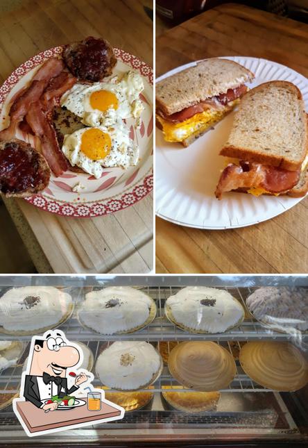 Nation's Giant Hamburgers & Great Pies in Napa - Restaurant menu and ...